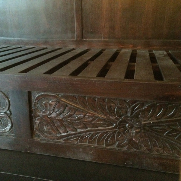 Wood Indian Couch – Tara Design